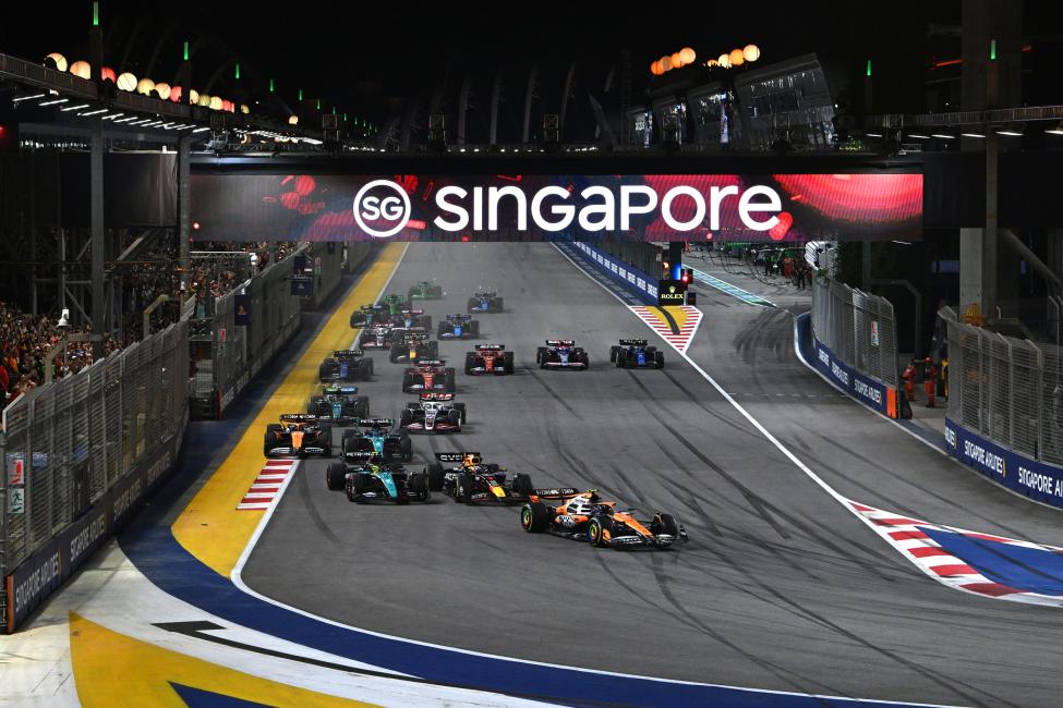 แฟนๆ รถแข่งฟอร์มูล่าวัน เตรียมจองบัตรไปชมความมันส์กับการแข่งขัน F1 ...