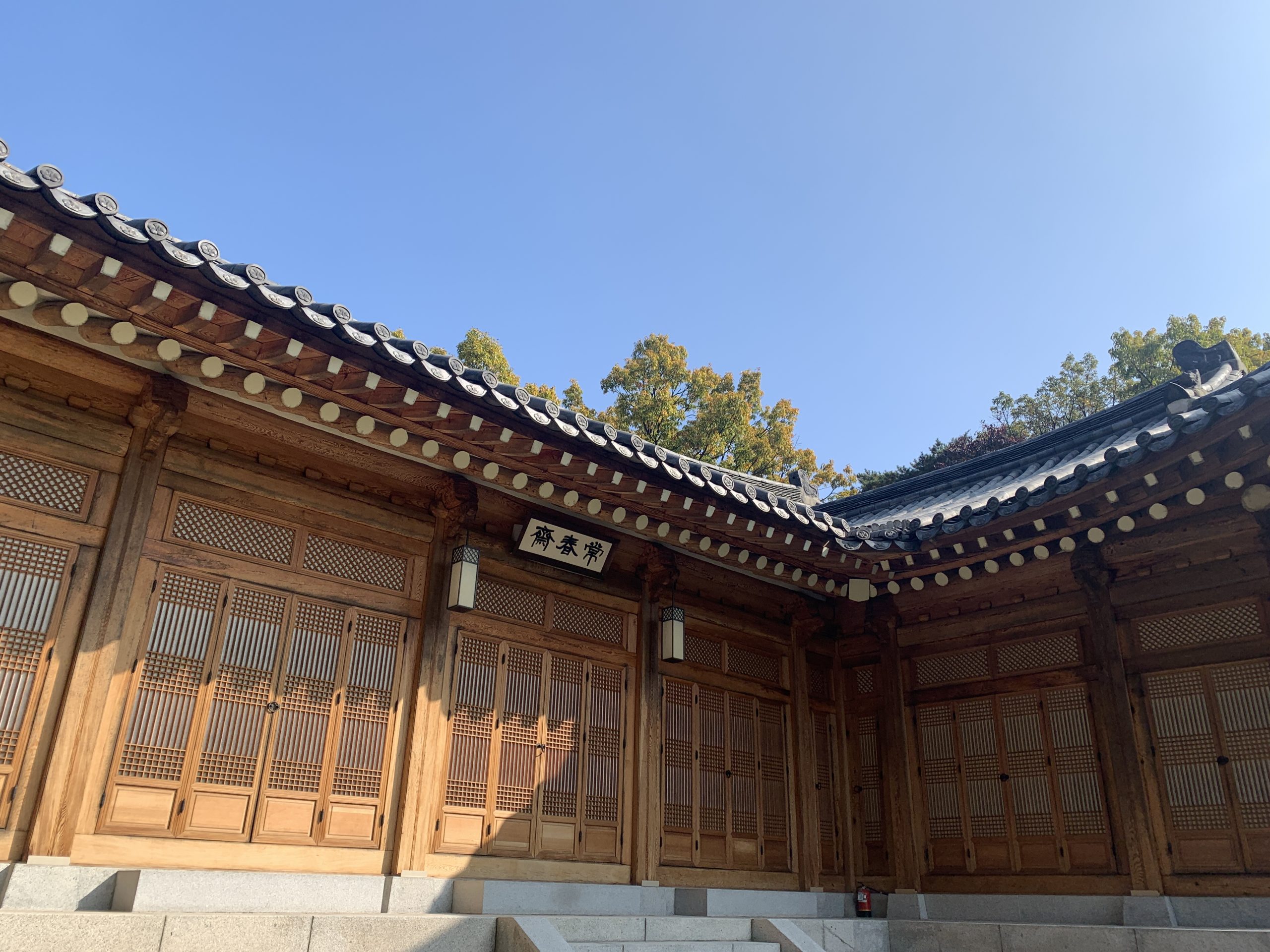 【韓國】首爾景點2022｜韓國總統府青瓦臺74年首度開放 交通、建築特色、打卡、路線全攻略