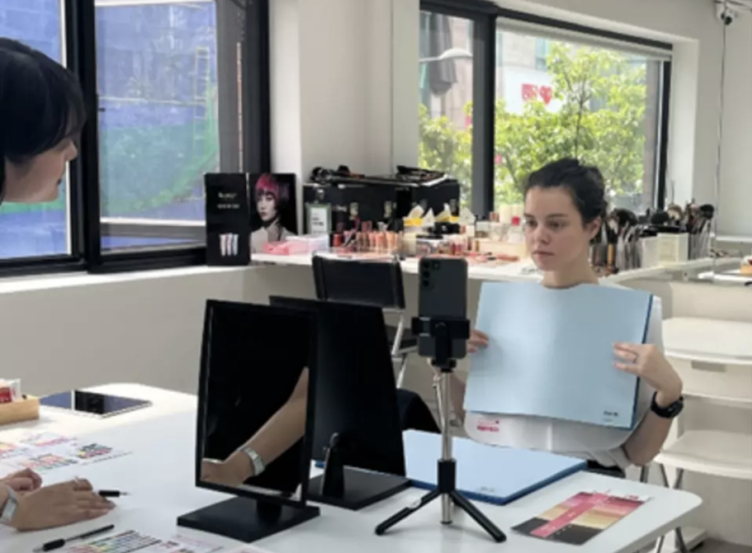 【韓國】韓國 Color Test 個人色彩鑑定測驗！命定色系、妝容、穿衣風格